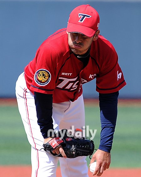 '라미레즈 완벽투' KIA, 7-2로 LG 제압 : 네이트 스포츠