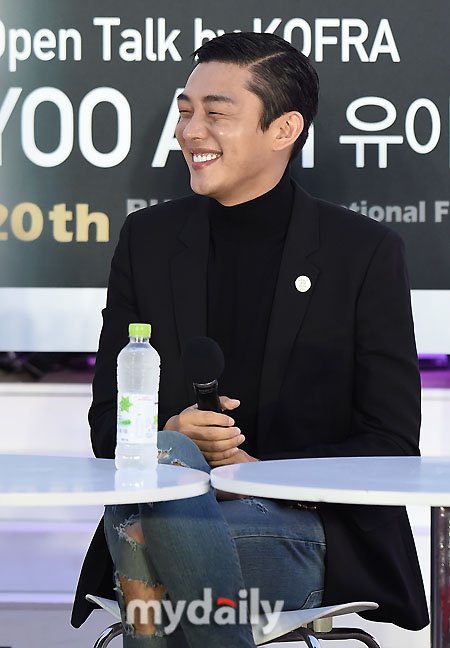 [20th BIFF] '오픈토크' 유아인 "'베테랑' 웃자고만 만든 영화 아냐" : 네이트 연예