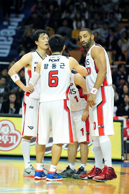 모비스, 삼성전 22연승…KCC 3연패 탈출·동부 5연패 : 네이트 스포츠