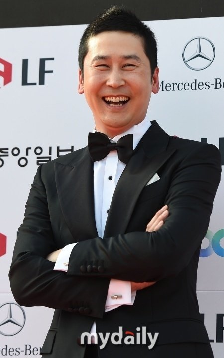 KBS 측 "신동엽 '연예대상' MC 확정, 2MC-3MC 사이 고민 중" : 네이트 연예