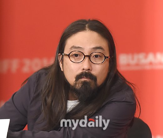 [MD포토] 노부히로 'BIFF에 초청되 기뻐요' : 네이트 연예