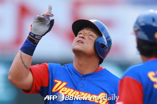 [WBC] '카브레라 9회 동점포' 베네수엘라, 2R행 막차 탑승 : 네이트 스포츠