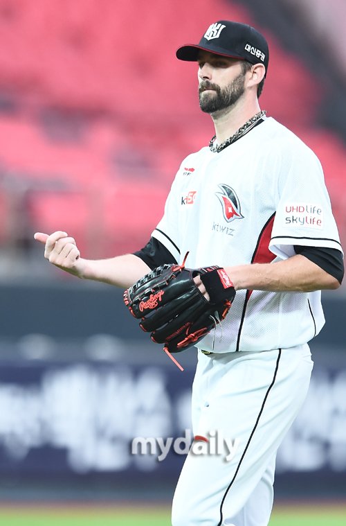 KT 니퍼트, 9G 연속 QS 작성했지만…7승은 다음 기회 : 네이트 스포츠