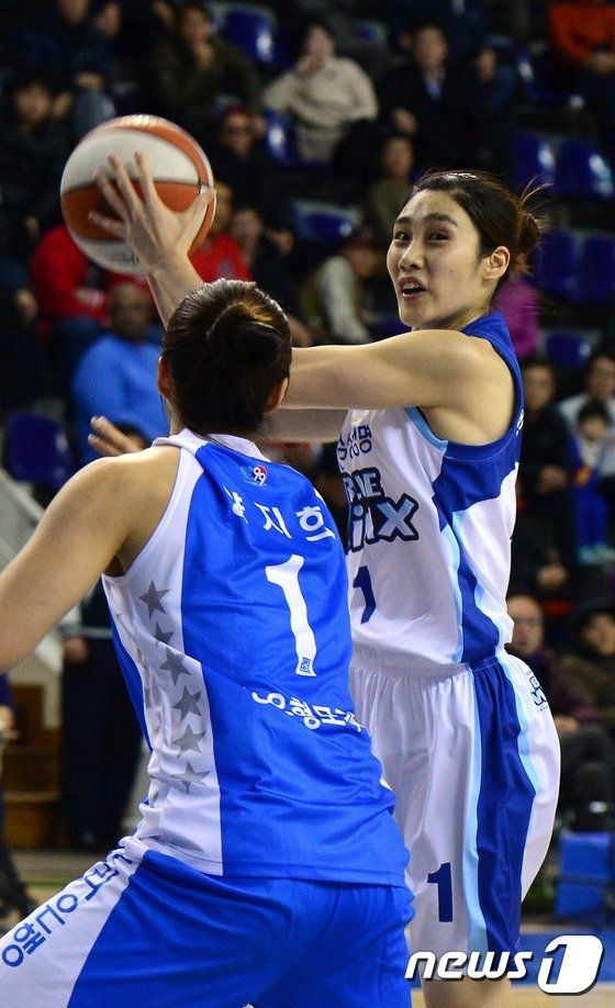 [WKBL] '박하나 15득점' 삼성, 3연패 탈출 : 네이트 스포츠