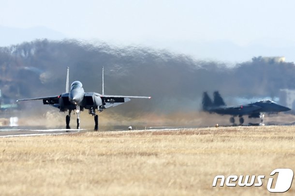 F-15K 출격 대기 : 네이트 뉴스