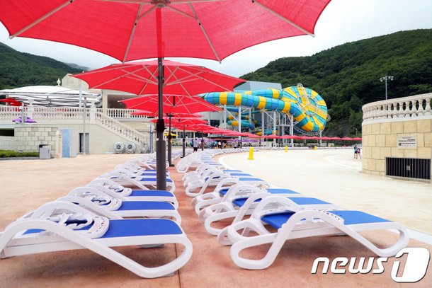하이원 워터월드 개장 첫날 한산…흐린 날씨 탓 네이트 뉴스