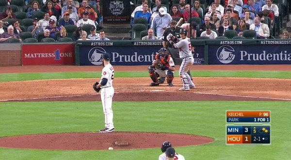 '한국산 캐논포' 박병호, '시속 179km' 3루타 작렬…127미터 날아가 : 네이트 스포츠