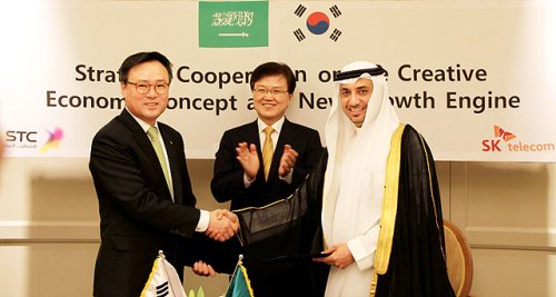 [파워리더] 준비된 ICT 전문가…장동현 SKT 사장 : 네이트 뉴스