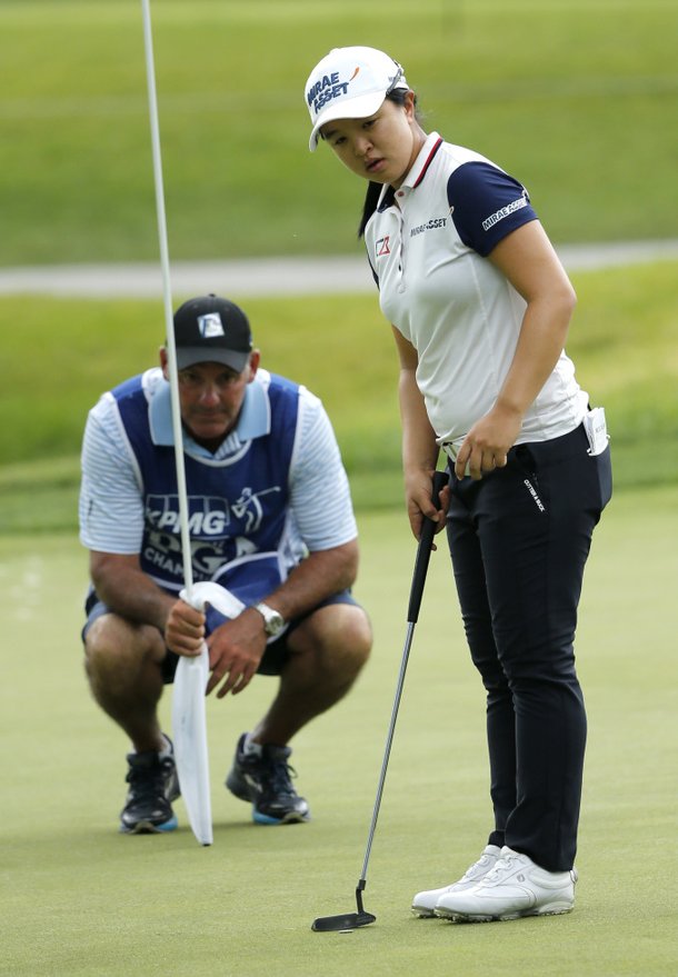 김세영 공동선두…최운정·이미향 공동3위, 유소연은 8위 (여자 PGA KPMG 챔피언십 2R) : 네이트 스포츠