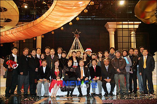 [포토엔]2005 KBS 연예대상 수상자 모두 모여라! : 네이트 뉴스