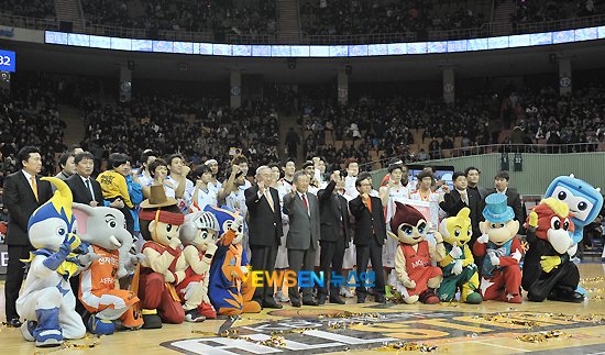 [포토엔]2011-2012 KB국민카드 프로농구 올스타전, 내년을 기대하며~ : 네이트 스포츠