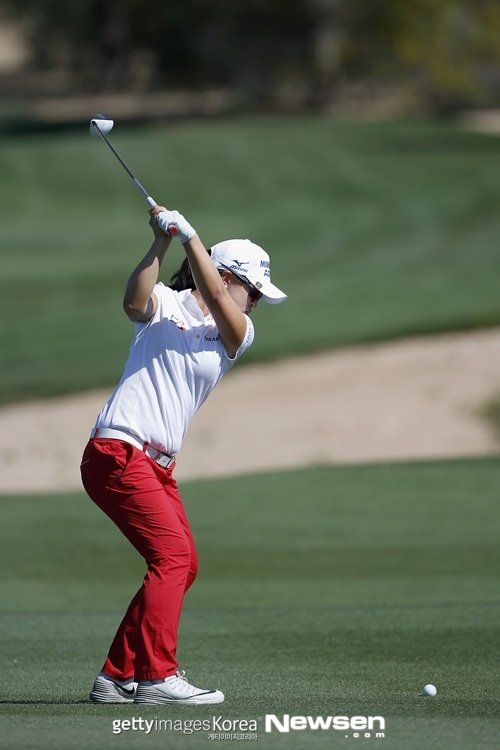 '2016년 첫우승' 김세영, LPGA 72홀 최소타 타이(종합) : 네이트 스포츠