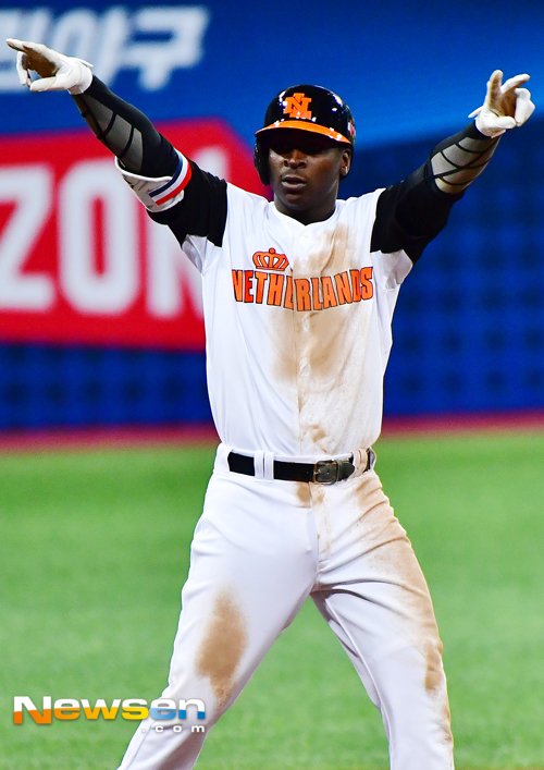 [WBC]한국, 2회 연속 1R탈락…네덜란드 끝내기 역전승 : 네이트 스포츠
