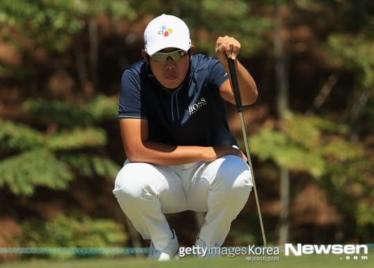 안병훈, PGA 아놀드 파머 대회 2R 4위…우즈 18위 : 네이트 스포츠