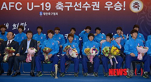 2012 AFC U-19 축구선수권 우승 : 네이트 스포츠