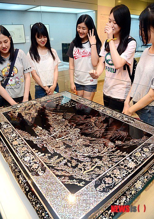 부산근대역사박물관서 나전칠기 공예전 : 네이트 뉴스