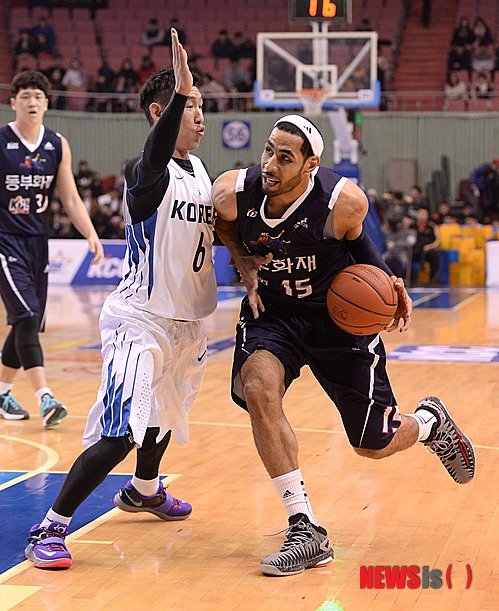[KBL올스타전]KBL 선발팀, 인천AG 금메달 주역에 승리…문태영 MVP : 네이트 스포츠