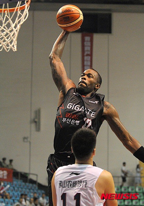 [프로농구][종합]'5명 두자리 득점' kt, 2연승…KGC 시즌 첫승 : 네이트 스포츠