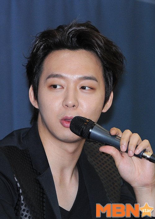 JYJ 박유천, '오랜만의 완전체, 행복하다' [MBN포토] : 네이트 연예