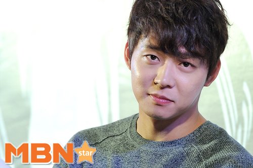 JYJ 유천, '눈빛에 여심 흔들~' [MBN포토] : 네이트 연예