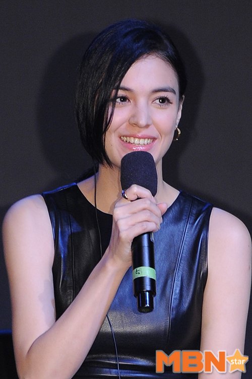 [M+BIFF현장] 장용용 "해외무대 꼭 진출해 보고 싶어" : 네이트 연예