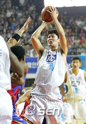 '추승균 38점' KCC, SK 완파 - KTF도 모비스에 완승 (종합) : 네이트 스포츠