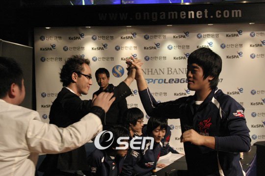 '분위기 전환' MBC게임, KTF 4연승 '저지' : 네이트 스포츠