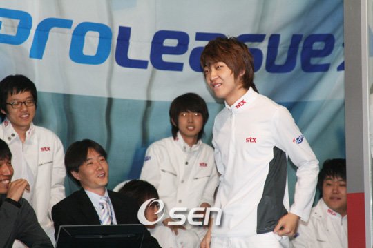 STX '화신' 진영수 끝내기, MBC게임 3연패 몰아 : 네이트 스포츠