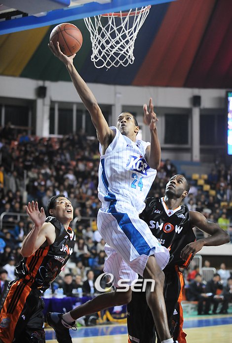 '동병상련' KTF-KCC, '연승 호적수' 맞대결 : 네이트 스포츠