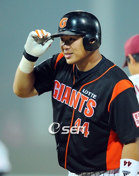 [퓨쳐스 올스타] '오장훈 결승타' 남부, 2년 연속 북부에 승리…MVP KIA 이명환 : 네이트 스포츠