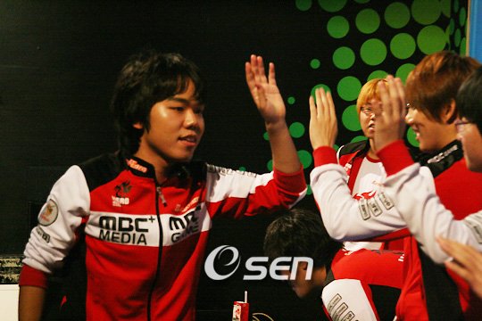 '염보성 마무리' MBC게임, CJ 꺾고 위너스리그 5승째 신고 : 네이트 스포츠