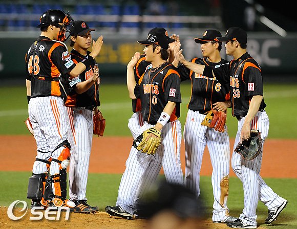 [사진]롯데, '9-1 대승으로 연패 끊었어' : 네이트 스포츠