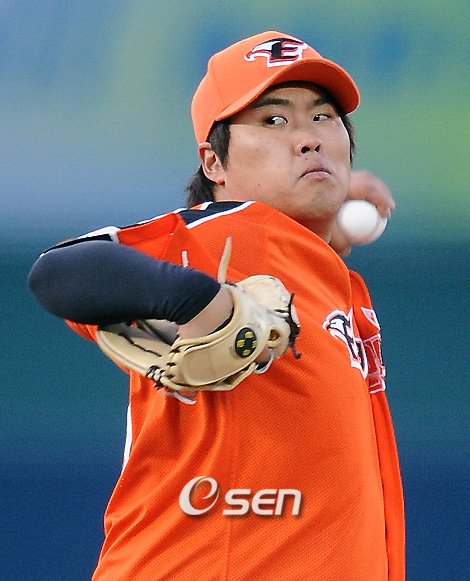 '괴물' 류현진, KBO 선정 '7월 MVP' : 네이트 스포츠