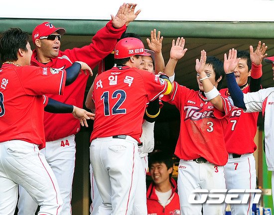 [준PO]SK-KIA, 득점의 반 이상인 '홈런 주의보' : 네이트 스포츠