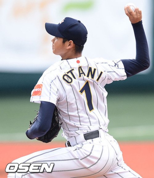 '160km 日 괴물' 오타니, ML 도전…쟁탈전 시작된다 : 네이트 스포츠