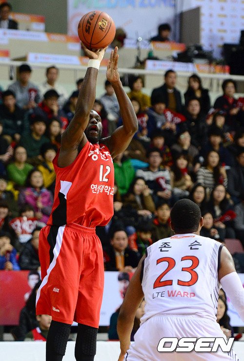 '파틸로 27점 7R' KGC, KT 꺾고 3위와 0.5경기 차 '추격' (종합) : 네이트 스포츠