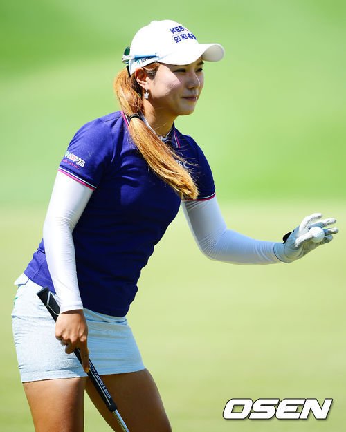 박희영, 매뉴라이프 LPGA 3R 단독 선두…박인비 공동 9위 : 네이트 스포츠