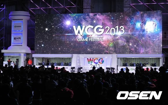 'WCG2013' 둘째날 2만8천명 찾아…한국팀 '선전' : 네이트 스포츠