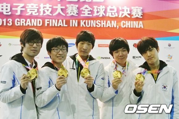 'WCG 우승' CJ블레이즈, 오직 결승 위해 전략 준비했다 : 네이트 스포츠