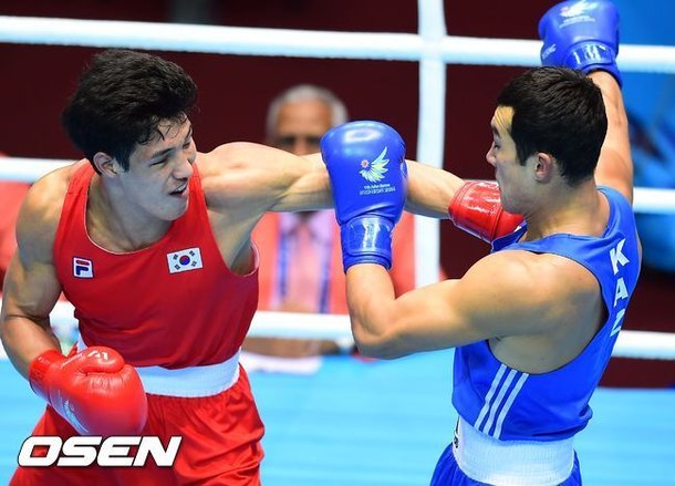 [AG 복싱] 81kg 김형규, 세계랭킹 1위에 패해 銀 : 네이트 스포츠