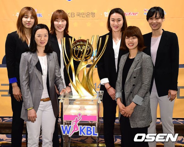 '개막' WKBL 선수대표, AG 金 기운으로 우승 노린다 : 네이트 스포츠