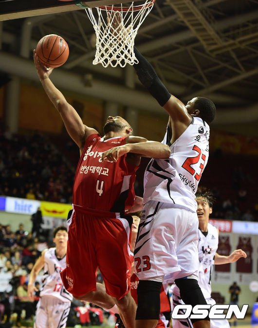 세근·희종 빠진 KGC, KT 4연승 막았다 : 네이트 스포츠