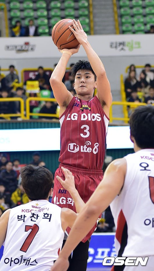 [사진]유병훈,'KGC 외곽 흔들어보자고' : 네이트 스포츠