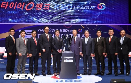[2015 KBO 결산] 10인 10색 사령탑들의 엇갈린 희비 : 네이트 스포츠