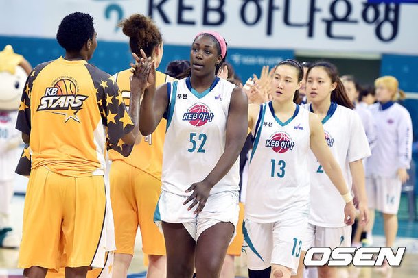 [유구다언] '반성없는' WKBL, 팬과 등 돌렸다 : 네이트 스포츠