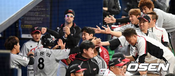 [준PO1] '기선제압' LG, PO행 84%의 확률 잡았다 : 네이트 스포츠