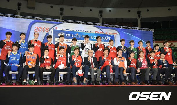 [사진]2016 KBL 국내신인선수 드래프트,우리가 팀의 미래! : 네이트 스포츠