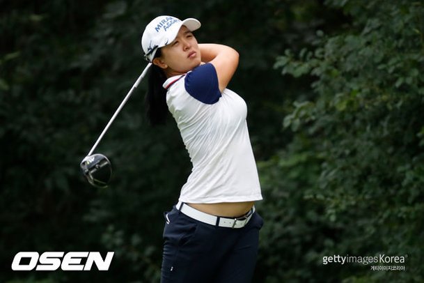 김세영, 女 PGA챔피언십 2R 공동 선두 : 네이트 스포츠
