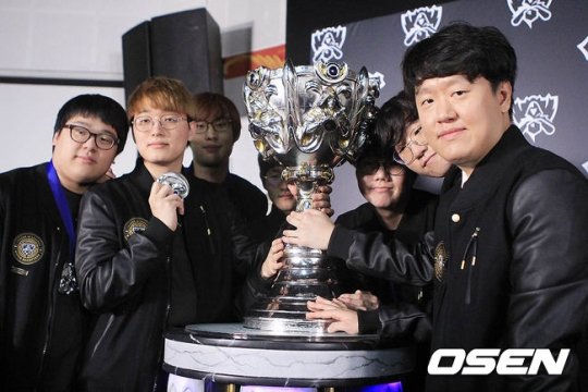 [Oh!쎈 롤챔스] '클템'이 예측한 2018 LCK 스프링 판도, 4강-4중-2약 : 네이트 스포츠