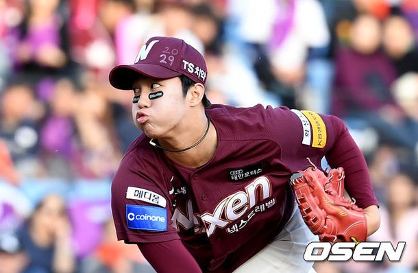 [준PO2] '최고 154km+5K' 안우진, 강렬했던 가을 데뷔전 : 네이트 스포츠